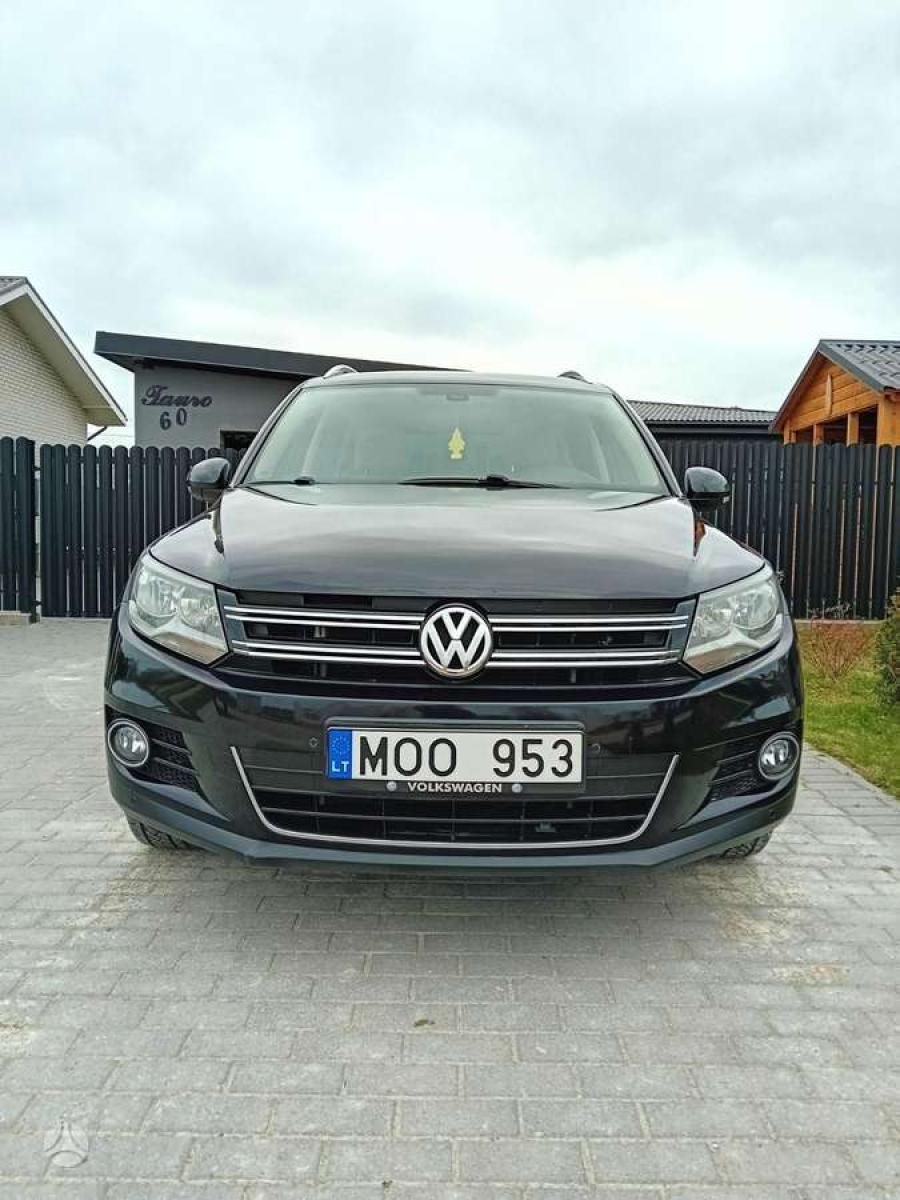 Melns Volkswagen Tiguan 2015 Šauļi, ar dzinēja tilpumu 1.97 L un nobraukumu 247 tūkst. km par 9150 €, foto 4 vietnē AUTOMOTO.COM.LV