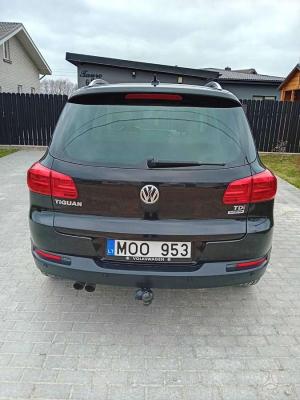 Melns Volkswagen Tiguan 2015 Šauļi, ar dzinēja tilpumu 1.97 L un nobraukumu 247 tūkst. km par 9150 €, foto 7 vietnē AUTOMOTO.COM.LV