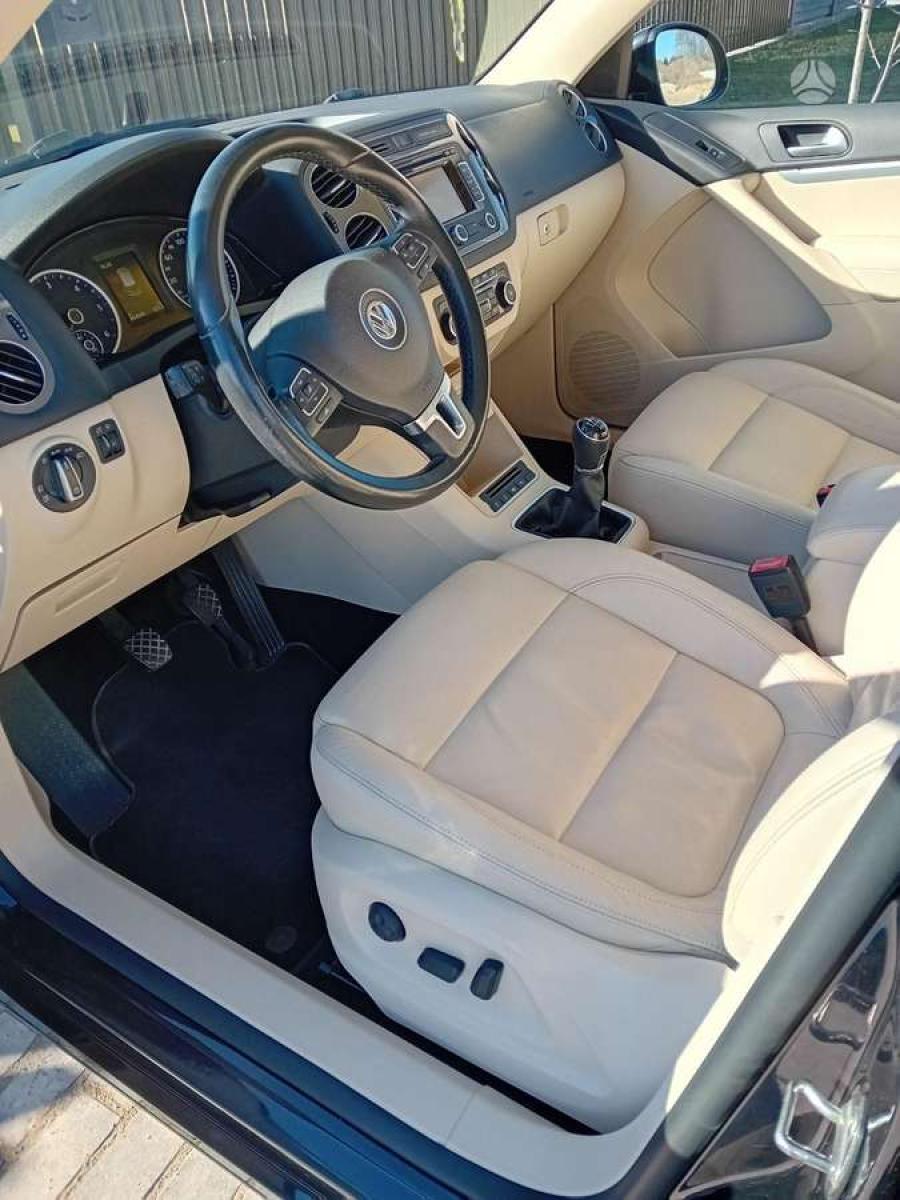 Melns Volkswagen Tiguan 2015 Šauļi, ar dzinēja tilpumu 1.97 L un nobraukumu 247 tūkst. km par 9150 €, foto 8 vietnē AUTOMOTO.COM.LV