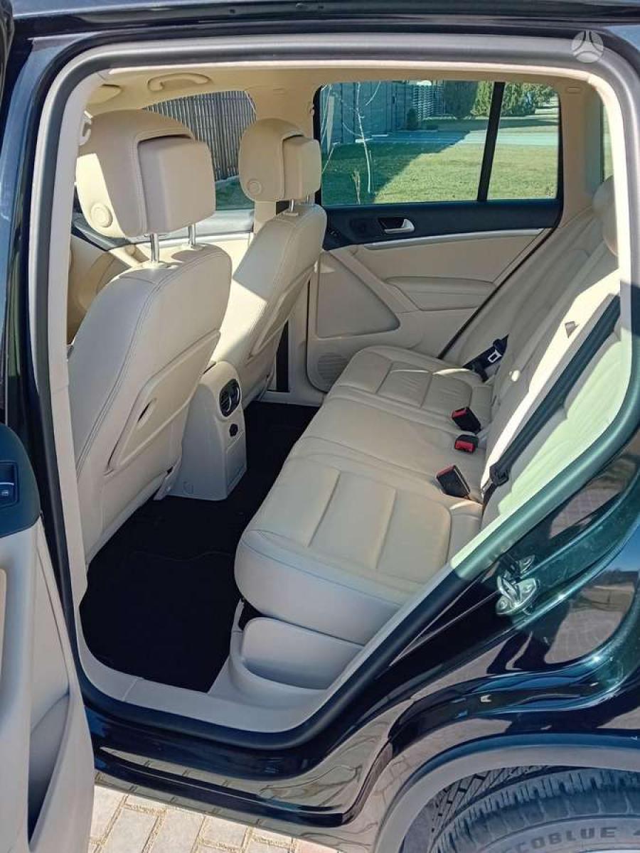 Melns Volkswagen Tiguan 2015 Šauļi, ar dzinēja tilpumu 1.97 L un nobraukumu 247 tūkst. km par 9150 €, foto 10 vietnē AUTOMOTO.COM.LV