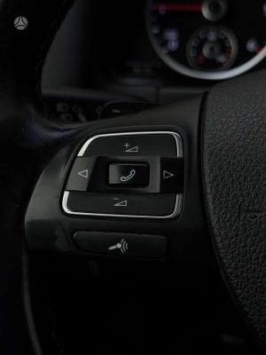 Black Volkswagen Tiguan 2015 in Vilnius, with an engine capacity of 1.97 L and mileage of 260 thousand km for 9900 €, photo 26 on AUTOMOTO.COM.LV