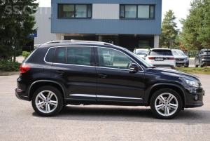 Melns Volkswagen Tiguan 2015 Rīga, ar dzinēja tilpumu 2.00 L un nobraukumu 249 tūkst. km par 12490 €, foto 7 vietnē AUTOMOTO.COM.LV