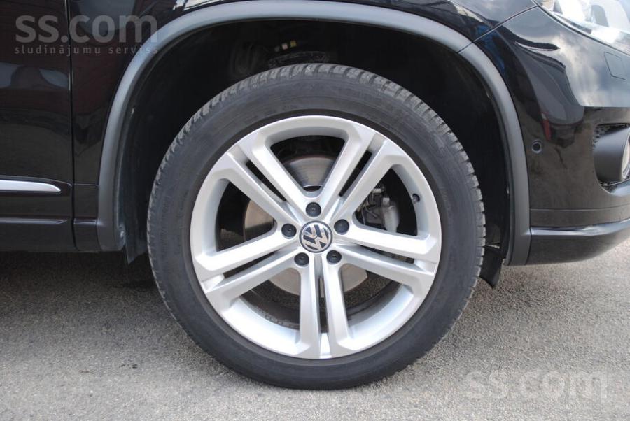 Melns Volkswagen Tiguan 2015 Rīga, ar dzinēja tilpumu 2.00 L un nobraukumu 249 tūkst. km par 12490 €, foto 30 vietnē AUTOMOTO.COM.LV