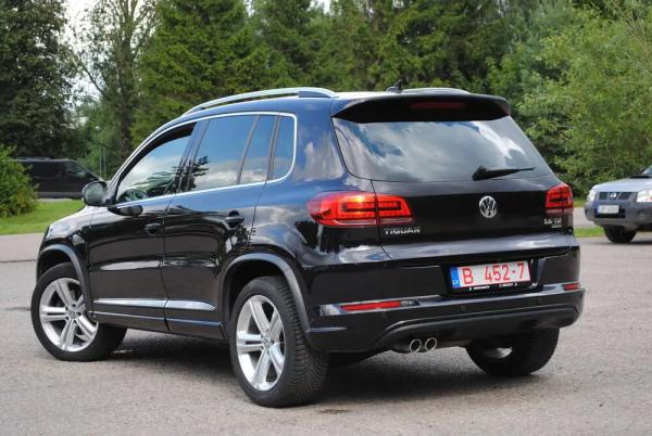 Melns Volkswagen Tiguan 2015 Rīga, ar dzinēja tilpumu 2.00 L un nobraukumu 249 tūkst. km par 12490 €, foto 3 vietnē AUTOMOTO.COM.LV