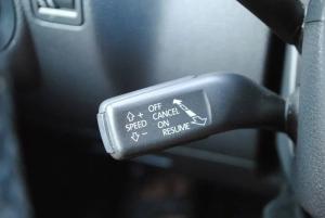 Black Volkswagen Tiguan 2015 in Riga, with an engine capacity of 2.00 L and mileage of 249 thousand km for 12490 €, photo 27 on AUTOMOTO.COM.LV