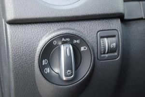 Black Volkswagen Tiguan 2015 in Riga, with an engine capacity of 2.00 L and mileage of 249 thousand km for 12490 €, photo 28 on AUTOMOTO.COM.LV
