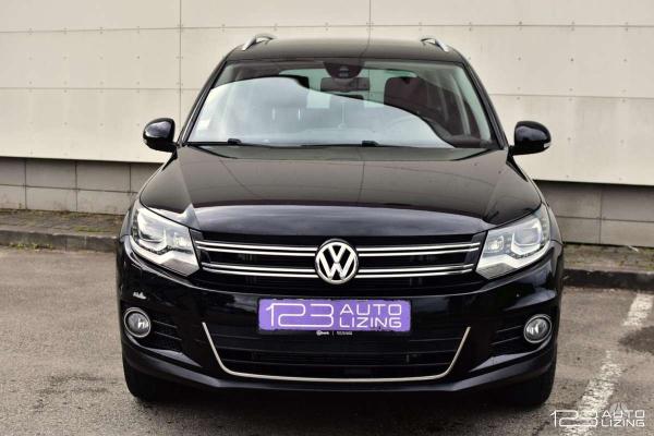 Black Volkswagen Tiguan 2015 in Kretinga, with an engine capacity of 2.00 L and mileage of 177 thousand km for 10600 €, photo 3 on AUTOMOTO.COM.LV