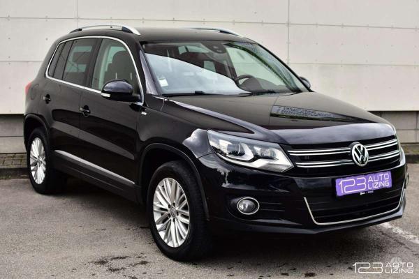 Black Volkswagen Tiguan 2015 in Kretinga, with an engine capacity of 2.00 L and mileage of 177 thousand km for 10600 €, photo 4 on AUTOMOTO.COM.LV