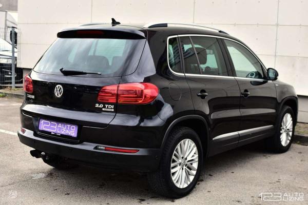 Black Volkswagen Tiguan 2015 in Kretinga, with an engine capacity of 2.00 L and mileage of 177 thousand km for 10600 €, photo 9 on AUTOMOTO.COM.LV