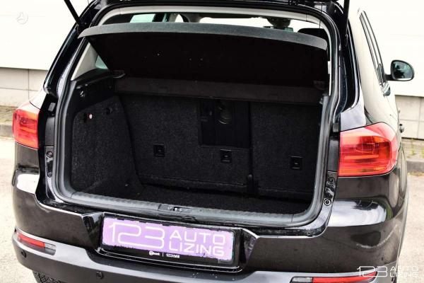 Black Volkswagen Tiguan 2015 in Kretinga, with an engine capacity of 2.00 L and mileage of 177 thousand km for 10600 €, photo 10 on AUTOMOTO.COM.LV