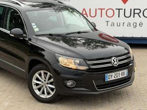 Black Volkswagen Tiguan 2015 in Taurage, with an engine capacity of 1.97 L and mileage of 235 thousand km for 8700 €, photo 5 on AUTOMOTO.COM.LV