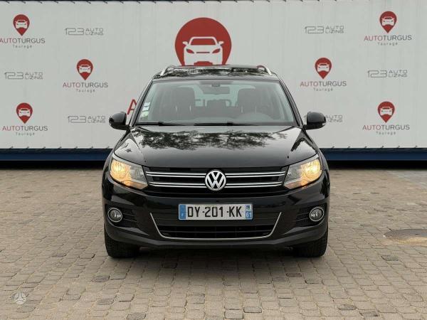 Черный Фольксваген Тигуан 2015 в Таураге, объемом двигателя 1.97 л и пробегом 235 тыс. км за 8700 €, фото 5 на AUTOMOTO.COM.LV
