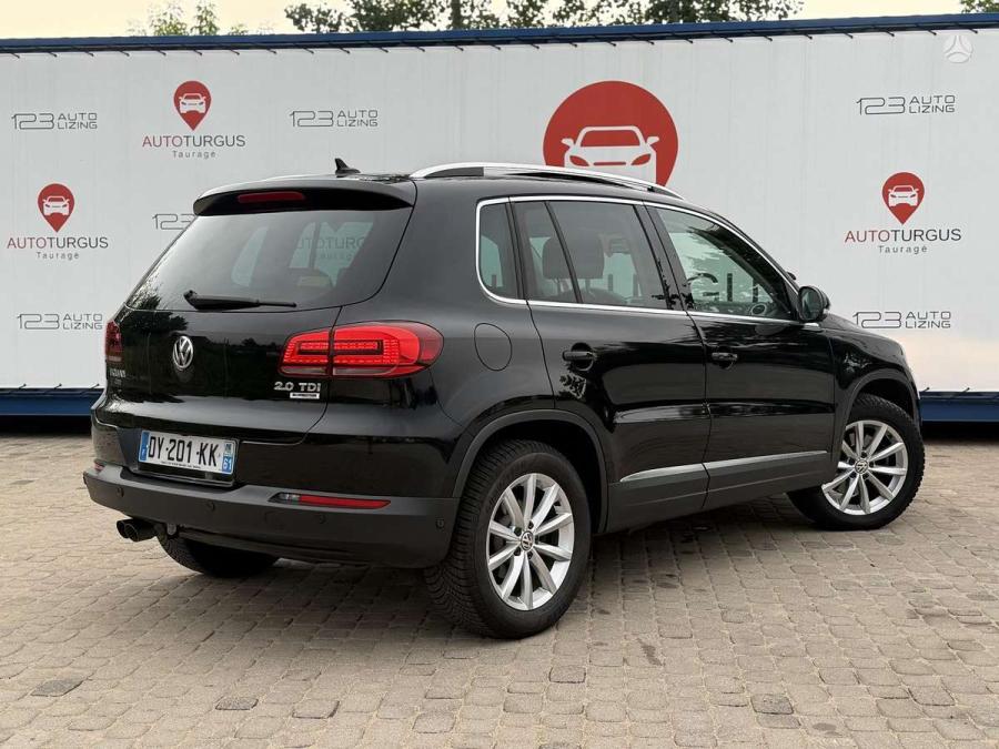 Black Volkswagen Tiguan 2015 in Taurage, with an engine capacity of 1.97 L and mileage of 235 thousand km for 8700 €, photo 20 on AUTOMOTO.COM.LV