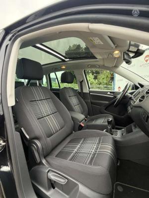 Black Volkswagen Tiguan 2015 in Taurage, with an engine capacity of 1.97 L and mileage of 235 thousand km for 8700 €, photo 31 on AUTOMOTO.COM.LV
