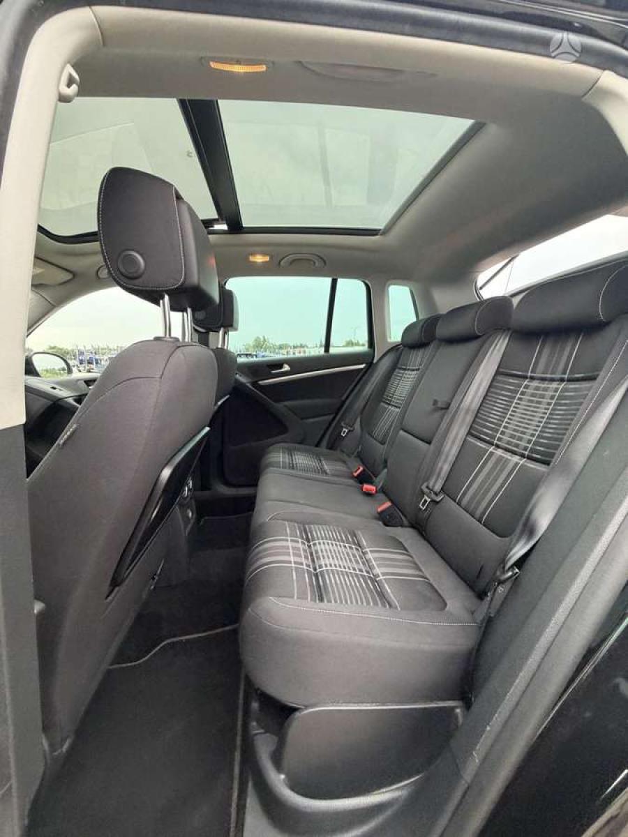 Black Volkswagen Tiguan 2015 in Taurage, with an engine capacity of 1.97 L and mileage of 235 thousand km for 8700 €, photo 35 on AUTOMOTO.COM.LV