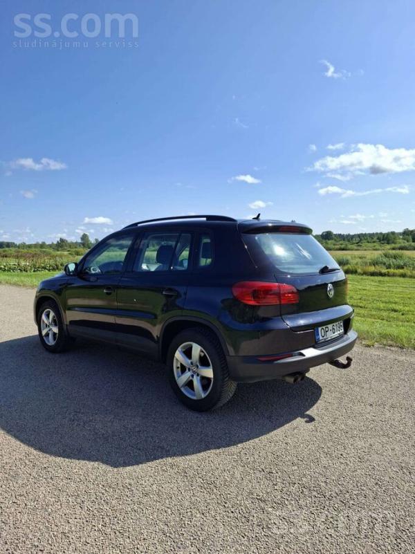 Melns Volkswagen Tiguan 2015 Aizkraukle, ar dzinēja tilpumu 1.40 L un nobraukumu 148 tūkst. km par 9800 €, foto 4 vietnē AUTOMOTO.COM.LV