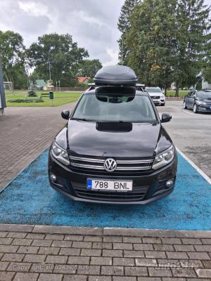 Melns Volkswagen Tiguan 2015 Tallina, ar dzinēja tilpumu 1.40 L un nobraukumu 112 tūkst. km par 8290 €, foto  vietnē AUTOMOTO.COM.LV