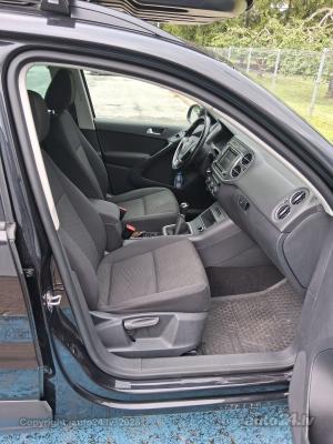 Black Volkswagen Tiguan 2015 in Tallinn, with an engine capacity of 1.40 L and mileage of 112 thousand km for 8290 €, photo 7 on AUTOMOTO.COM.LV