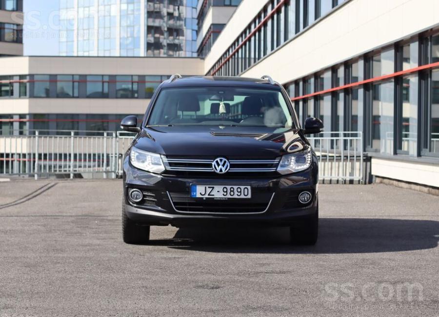 Melns Volkswagen Tiguan 2015 Rīga, ar dzinēja tilpumu 2.00 L un nobraukumu 51 tūkst. km par 12280 €, foto 3 vietnē AUTOMOTO.COM.LV
