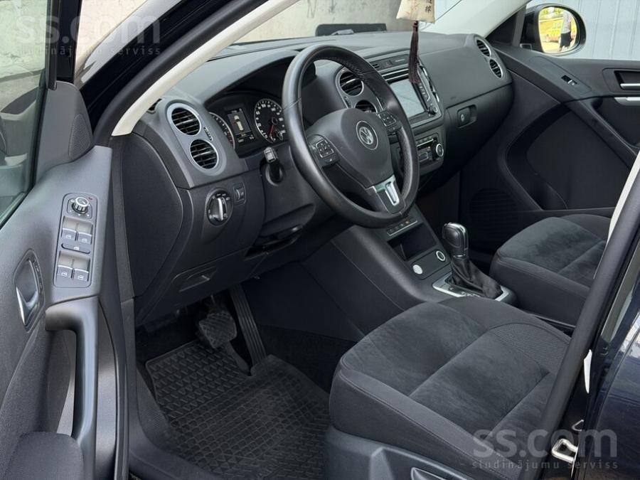Melns Volkswagen Tiguan 2015 Rīga, ar dzinēja tilpumu 2.00 L un nobraukumu 51 tūkst. km par 12280 €, foto 8 vietnē AUTOMOTO.COM.LV