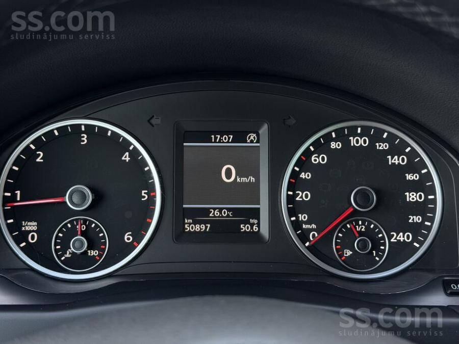 Melns Volkswagen Tiguan 2015 Rīga, ar dzinēja tilpumu 2.00 L un nobraukumu 51 tūkst. km par 12280 €, foto 19 vietnē AUTOMOTO.COM.LV