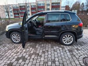 Melns Volkswagen Tiguan 2016 Rīga, ar dzinēja tilpumu 2.00 L un nobraukumu 203 tūkst. km par 10777 €, foto 3 vietnē AUTOMOTO.COM.LV