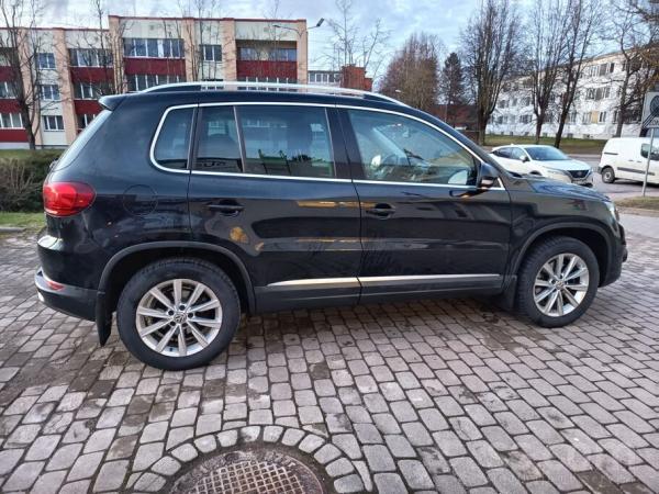 Melns Volkswagen Tiguan 2016 Rīga, ar dzinēja tilpumu 2.00 L un nobraukumu 203 tūkst. km par 10777 €, foto 9 vietnē AUTOMOTO.COM.LV