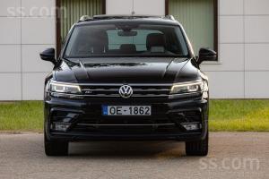 Melns Volkswagen Tiguan 2016 Jelgava, ar dzinēja tilpumu 2.00 L un nobraukumu 0 tūkst. km par 18500 €, foto 2 vietnē AUTOMOTO.COM.LV