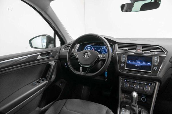 Melns Volkswagen Tiguan 2016 Viļņa, ar dzinēja tilpumu 1.40 L un nobraukumu 166 tūkst. km par 13900 €, foto 10 vietnē AUTOMOTO.COM.LV