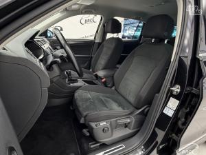 Black Volkswagen Tiguan 2016 in Avizieniai, with an engine capacity of 1.40 L and mileage of 217 thousand km for 14900 €, photo 23 on AUTOMOTO.COM.LV
