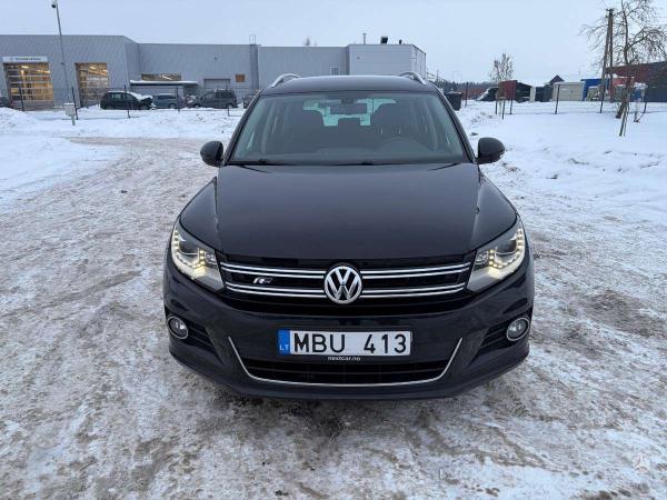 Melns Volkswagen Tiguan 2016 Kaišiadorys, ar dzinēja tilpumu 2.00 L un nobraukumu 284 tūkst. km par 10500 €, foto 8 vietnē AUTOMOTO.COM.LV