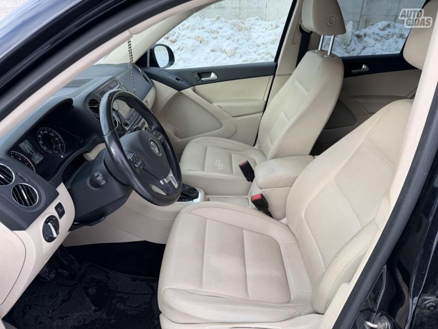 Melns Volkswagen Tiguan 2016 Viļņa, ar dzinēja tilpumu 2.00 L un nobraukumu 62 tūkst. km par 10500 €, foto 11 vietnē AUTOMOTO.COM.LV