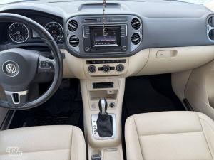 Melns Volkswagen Tiguan 2016 Viļņa, ar dzinēja tilpumu 2.00 L un nobraukumu 62 tūkst. km par 10500 €, foto 16 vietnē AUTOMOTO.COM.LV