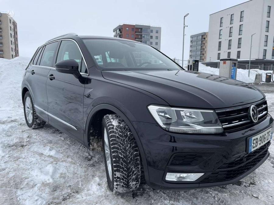 Melns Volkswagen Tiguan 2016 Klaipėda, ar dzinēja tilpumu 1.97 L un nobraukumu 230 tūkst. km par 13200 €, foto 4 vietnē AUTOMOTO.COM.LV