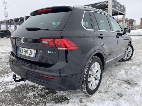 Melns Volkswagen Tiguan 2016 Klaipėda, ar dzinēja tilpumu 1.97 L un nobraukumu 230 tūkst. km par 13200 €, foto 5 vietnē AUTOMOTO.COM.LV