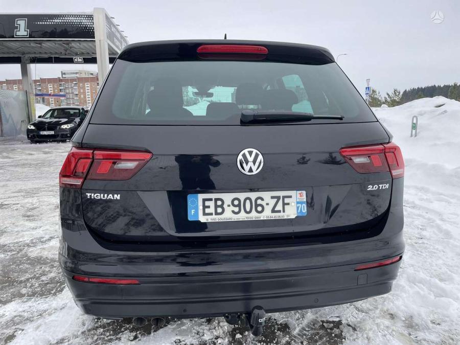 Melns Volkswagen Tiguan 2016 Klaipėda, ar dzinēja tilpumu 1.97 L un nobraukumu 230 tūkst. km par 13200 €, foto 6 vietnē AUTOMOTO.COM.LV