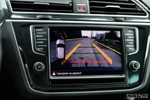 Black Volkswagen Tiguan 2016 in Kretinga, with an engine capacity of 2.00 L and mileage of 240 thousand km for 12900 €, photo 20 on AUTOMOTO.COM.LV