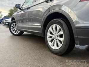 Melns Volkswagen Tiguan 2016 Jelgava, ar dzinēja tilpumu 2.00 L un nobraukumu 0 tūkst. km par 15500 €, foto 8 vietnē AUTOMOTO.COM.LV