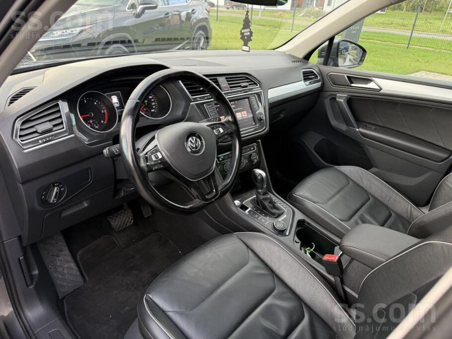 Melns Volkswagen Tiguan 2016 Jelgava, ar dzinēja tilpumu 2.00 L un nobraukumu 0 tūkst. km par 15500 €, foto 9 vietnē AUTOMOTO.COM.LV