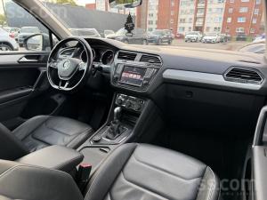 Melns Volkswagen Tiguan 2016 Jelgava, ar dzinēja tilpumu 2.00 L un nobraukumu 0 tūkst. km par 15500 €, foto 11 vietnē AUTOMOTO.COM.LV