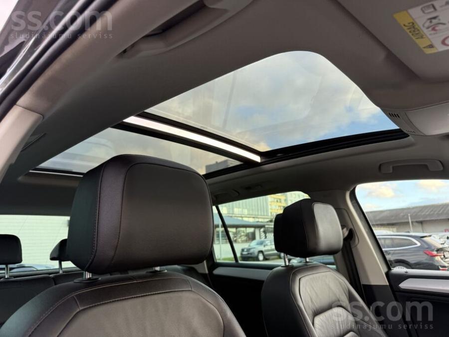 Melns Volkswagen Tiguan 2016 Jelgava, ar dzinēja tilpumu 2.00 L un nobraukumu 0 tūkst. km par 15500 €, foto 13 vietnē AUTOMOTO.COM.LV