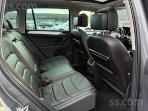 Melns Volkswagen Tiguan 2016 Jelgava, ar dzinēja tilpumu 2.00 L un nobraukumu 0 tūkst. km par 15500 €, foto 14 vietnē AUTOMOTO.COM.LV