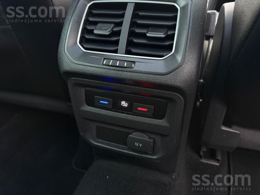 Melns Volkswagen Tiguan 2016 Jelgava, ar dzinēja tilpumu 2.00 L un nobraukumu 0 tūkst. km par 15500 €, foto 20 vietnē AUTOMOTO.COM.LV