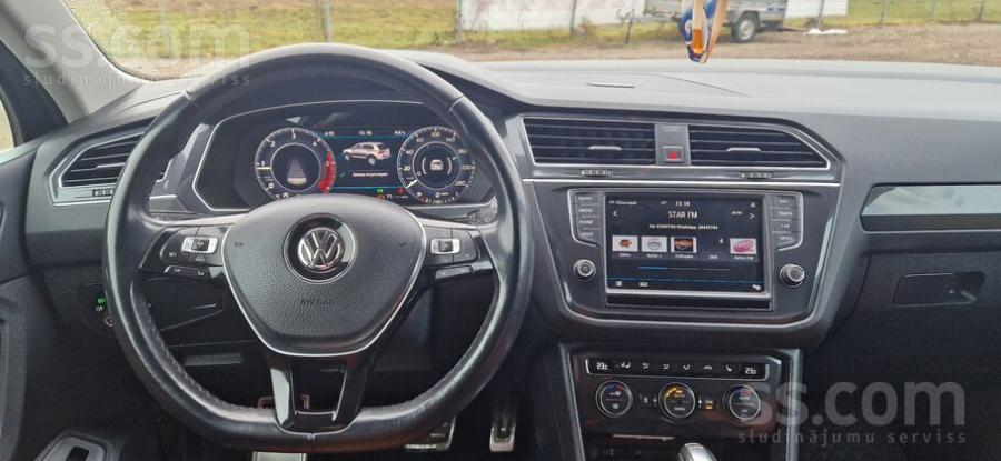 Melns Volkswagen Tiguan 2016 Daugavpils, ar dzinēja tilpumu 2.00 L un nobraukumu 254 tūkst. km par 16450 €, foto 11 vietnē AUTOMOTO.COM.LV
