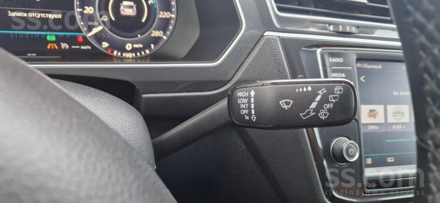 Melns Volkswagen Tiguan 2016 Daugavpils, ar dzinēja tilpumu 2.00 L un nobraukumu 254 tūkst. km par 16450 €, foto 15 vietnē AUTOMOTO.COM.LV