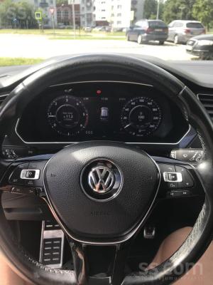 Melns Volkswagen Tiguan 2016 Jelgava, ar dzinēja tilpumu 2.00 L un nobraukumu 262 tūkst. km par 14000 €, foto 4 vietnē AUTOMOTO.COM.LV