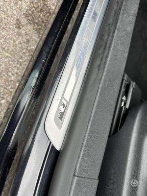 Melns Volkswagen Tiguan 2016 Marijampole, ar dzinēja tilpumu 1.39 L un nobraukumu 248 tūkst. km par 9550 €, foto 17 vietnē AUTOMOTO.COM.LV