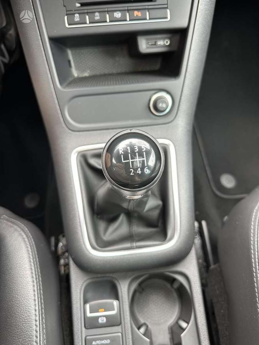 Melns Volkswagen Tiguan 2016 Marijampole, ar dzinēja tilpumu 1.39 L un nobraukumu 248 tūkst. km par 9550 €, foto 20 vietnē AUTOMOTO.COM.LV