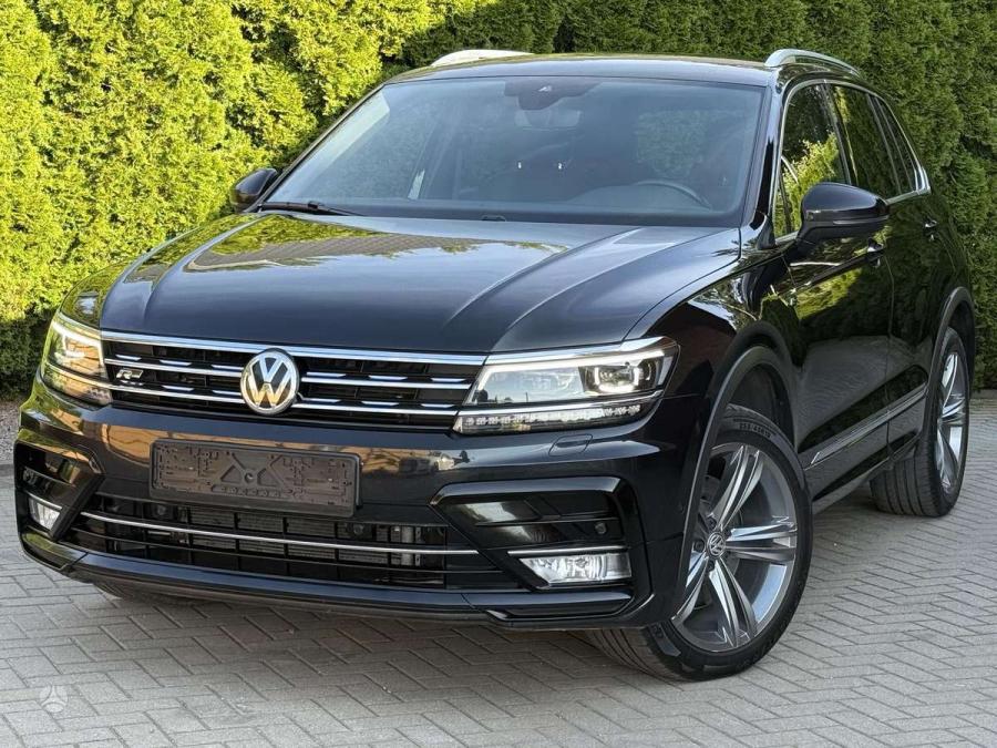 Melns Volkswagen Tiguan 2016 Jonava, ar dzinēja tilpumu 1.97 L un nobraukumu 196 tūkst. km par 16600 €, foto 3 vietnē AUTOMOTO.COM.LV