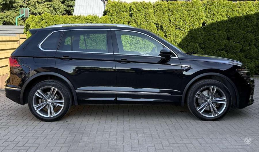 Melns Volkswagen Tiguan 2016 Jonava, ar dzinēja tilpumu 1.97 L un nobraukumu 196 tūkst. km par 16600 €, foto 12 vietnē AUTOMOTO.COM.LV